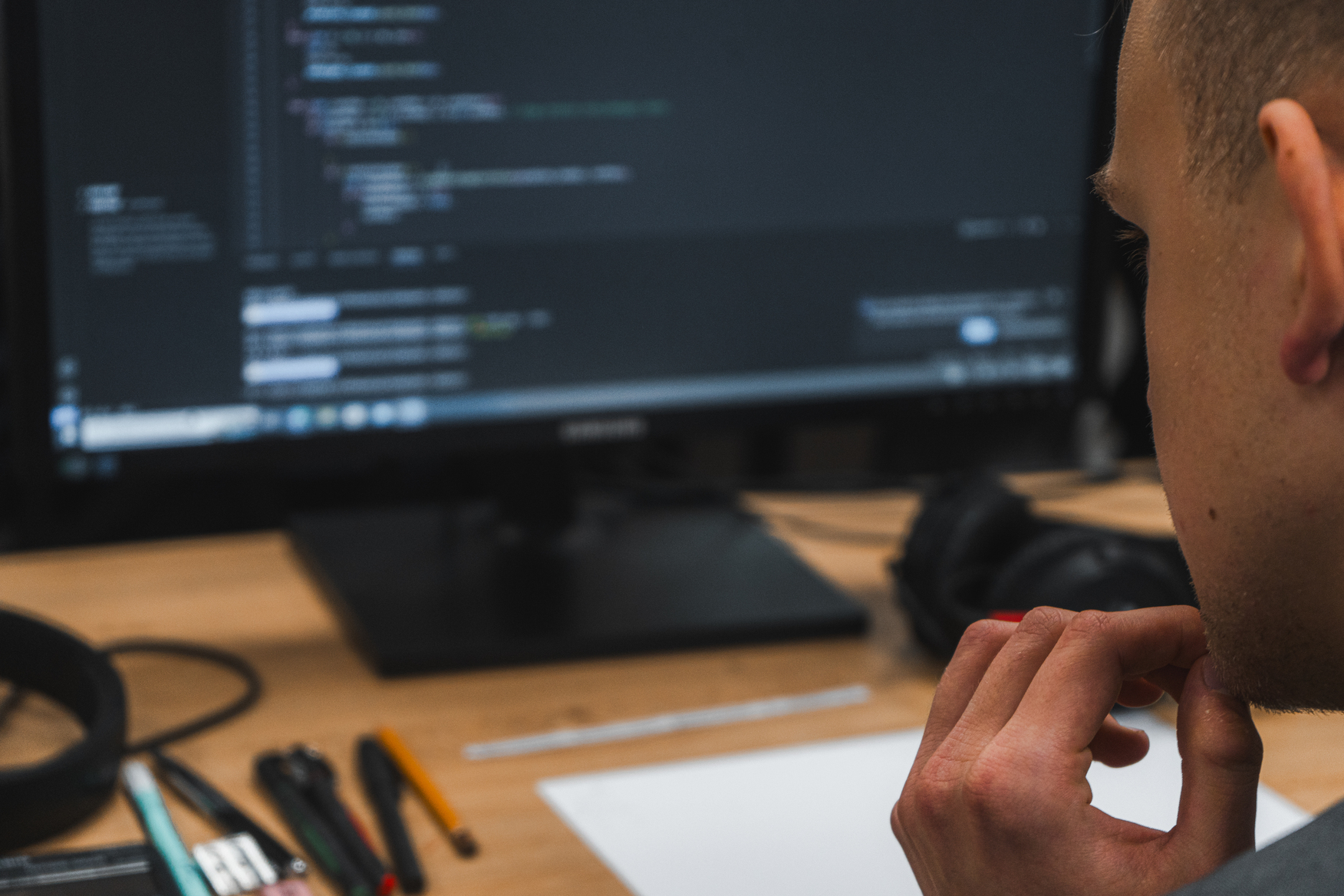 Informatikos olimpiada: Lietuvos mokiniai varžosi programuodami